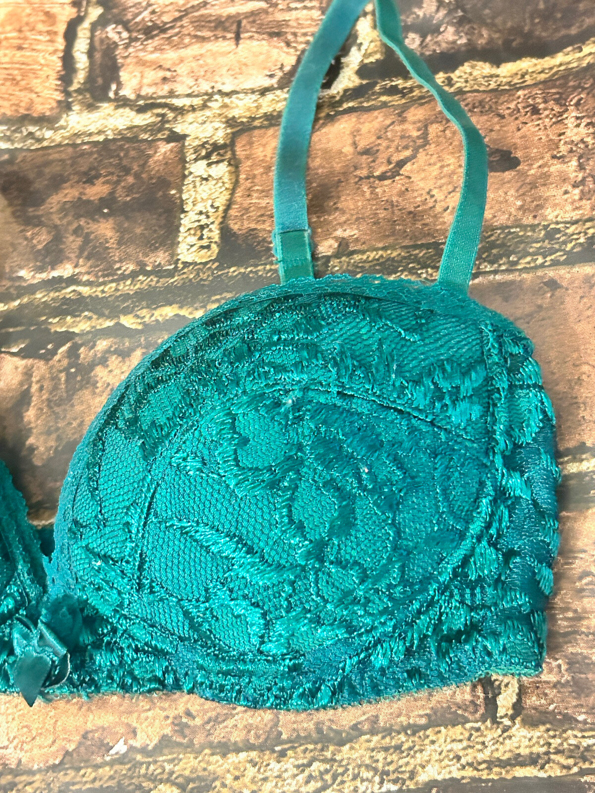 Gorgeous Vintage Gold Label Victoria's Secret Bra 32B Green Lace ...