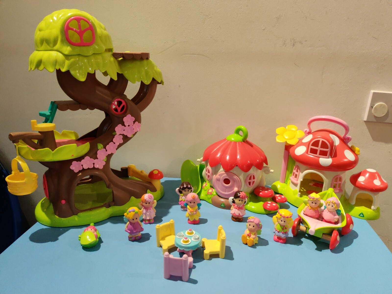 Happyland House for sale in UK | 80 used Happyland Houses