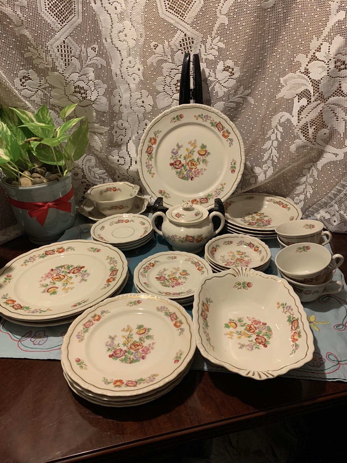 💥VTG Warwick USA, China Pink Yellow purple Floral 33 Pcs Rare Pieces ...