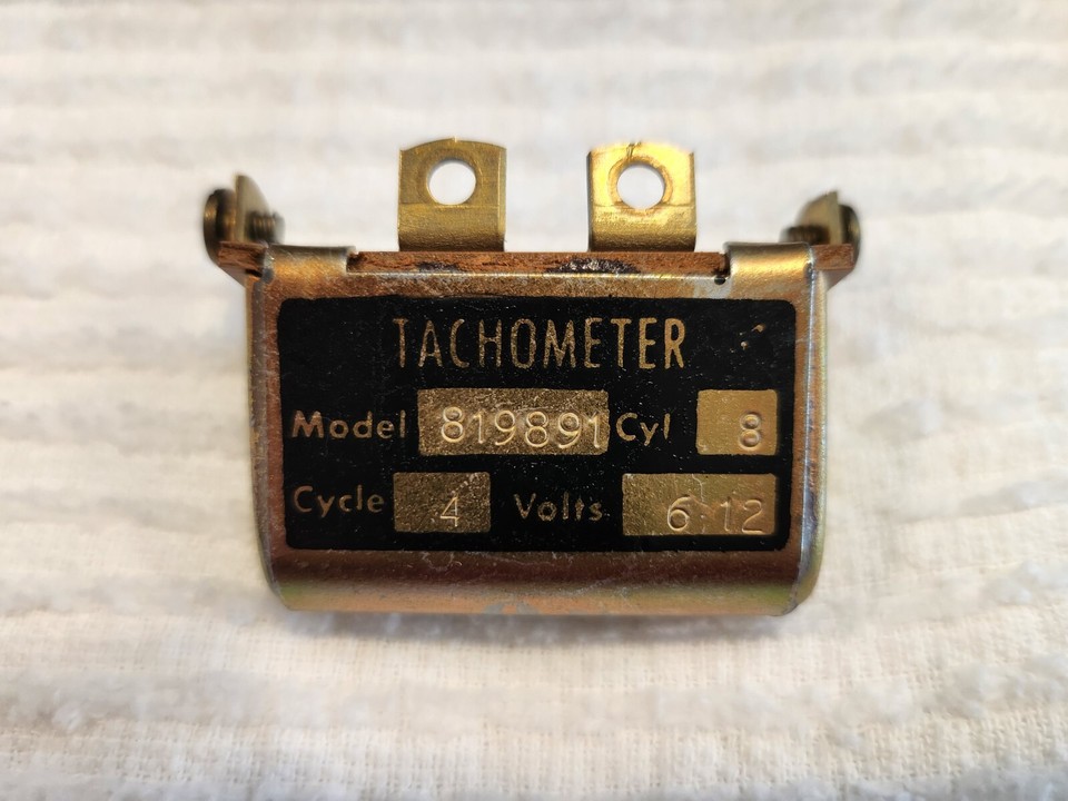 Vintage Stewart Warner NOS Greenline 3 3/8" Tachometer 8000 RPM W ...