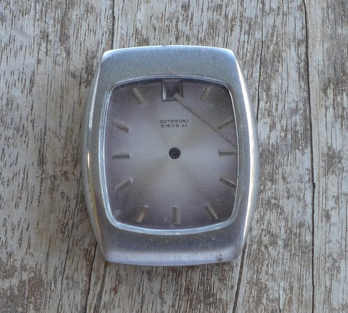 NEW OLD STOCK WATCH CASE FROM THE 70'S UNKNOWN CALIBER (30 X 37MM) C12 ...