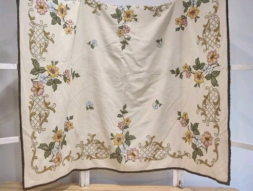 VINTAGE 1920s TABLECLOTH CREWEL HAND EMBROIDERY METALLIC EDGE ANTIQUE ...