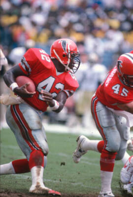 Gerald Riggs Atlanta Falcons carries the ball v New Orleans - Football ...