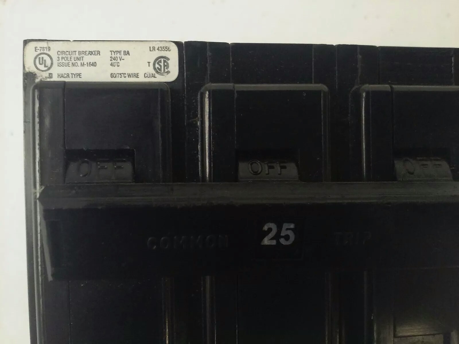 CUTLER HAMMER BAB3025H CIRCUIT BREAKER 3P 240VAC 25A TYPE BA- MISSING ...