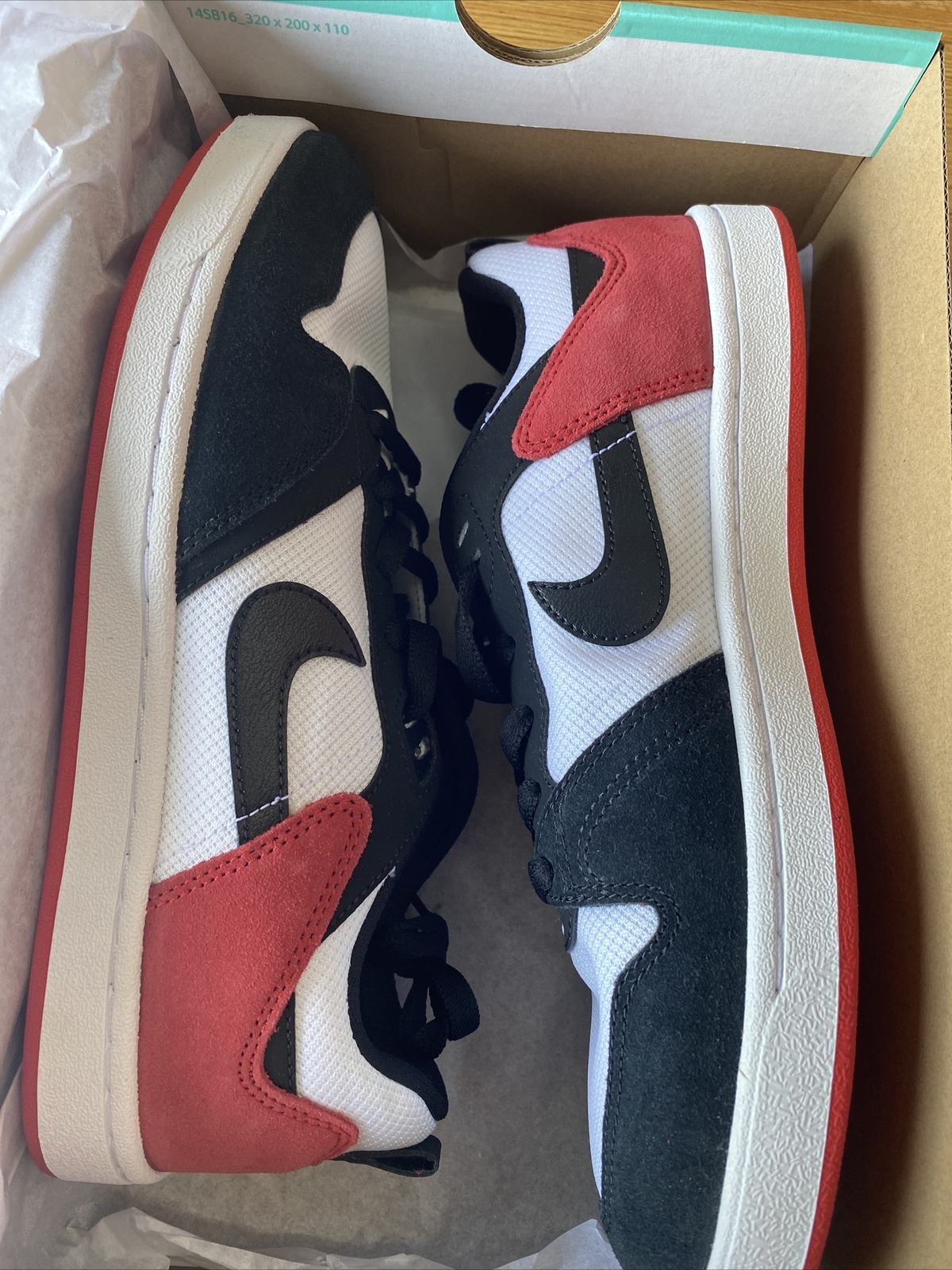 NIKE SB Alleyoop Mens 9.5 Chicago Colorway White Red Shoes CJ0882-102 ...