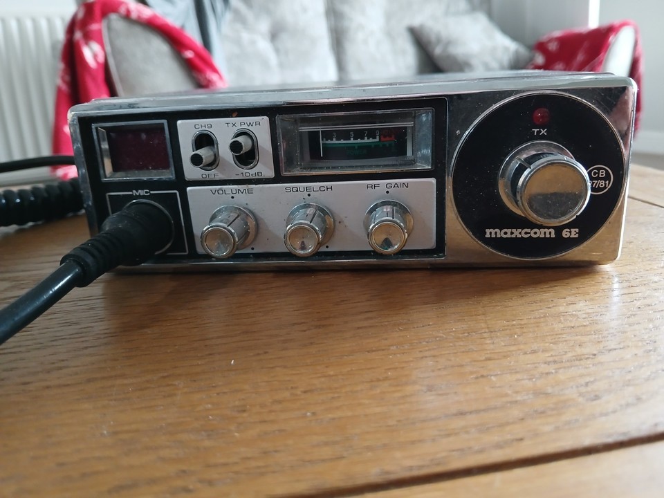 JOB LOT CB RADIO EQUIPMENT-MAXCOM 6E-MAXCOM 20E-ACADEMY XMTR-2 MICS ...