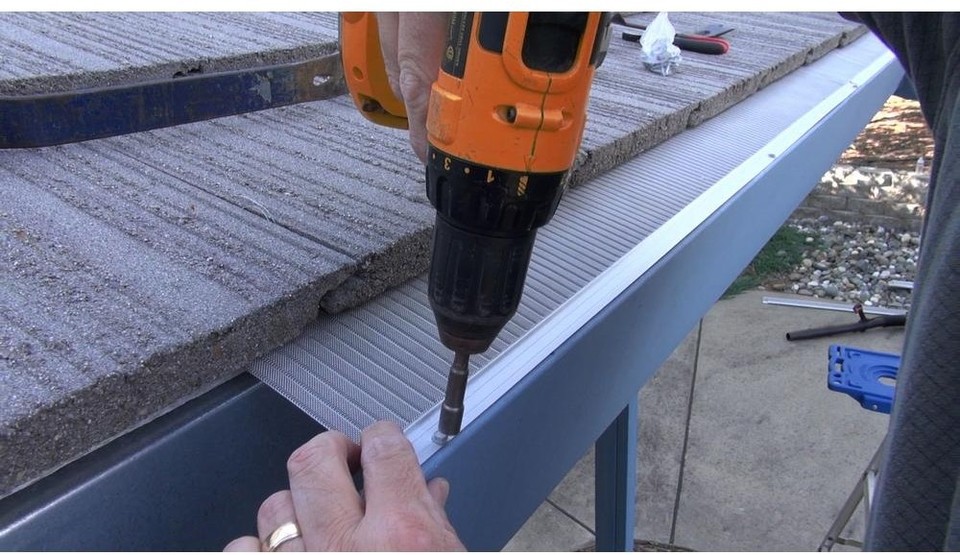 Gutter Guard 4 Ft. Stainless Steel 5 In. Micro Mesh Gutter Guard 20 ...