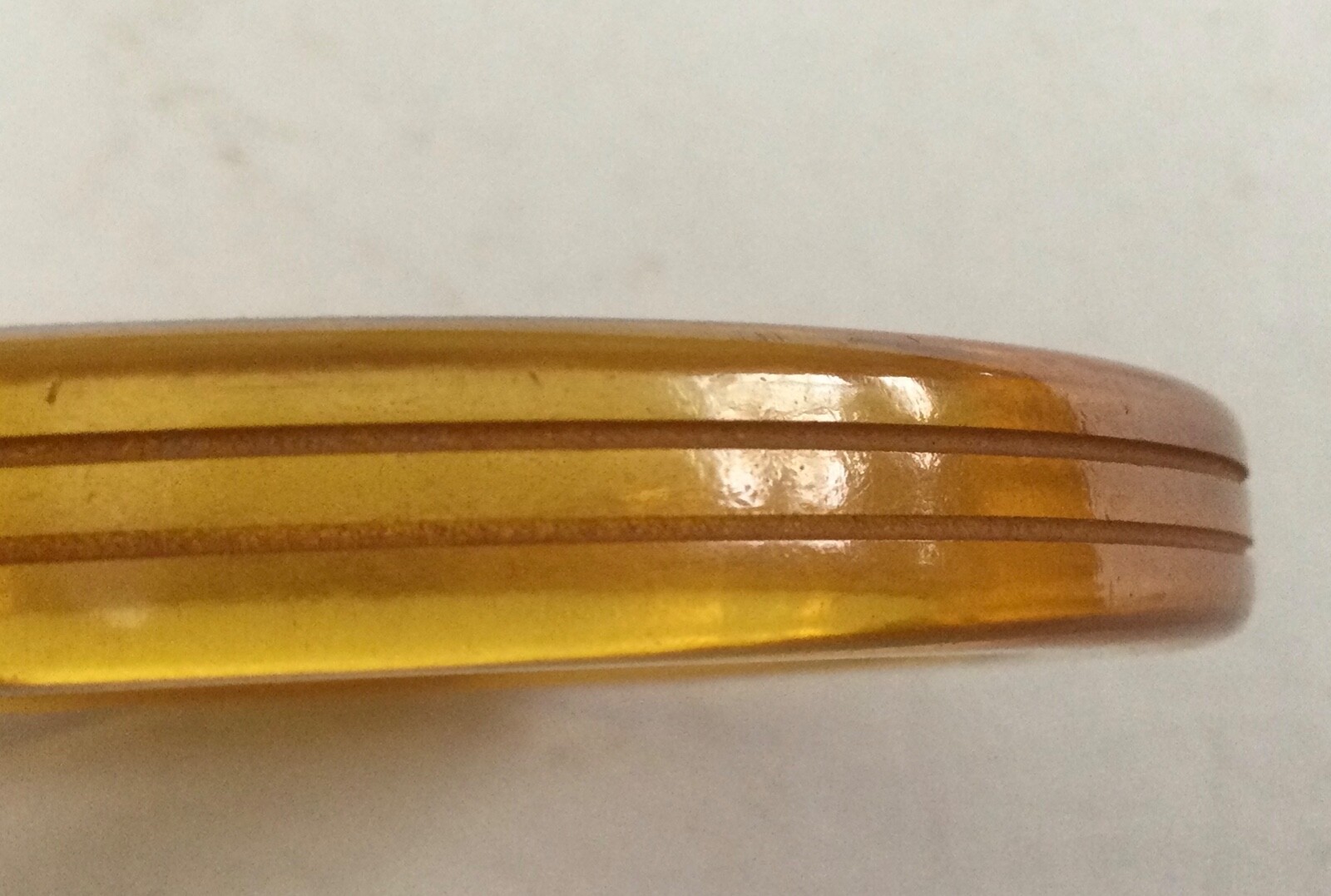 Vintage apple juice amber bakelite carved bangle brac… - Gem