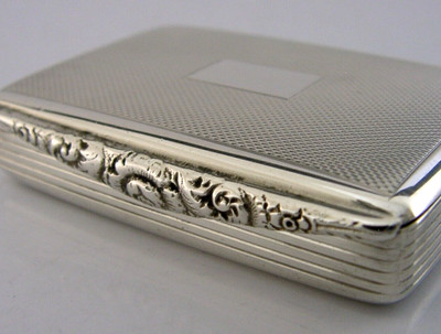 Boxes - Solid Silver Snuff Box Birmingham