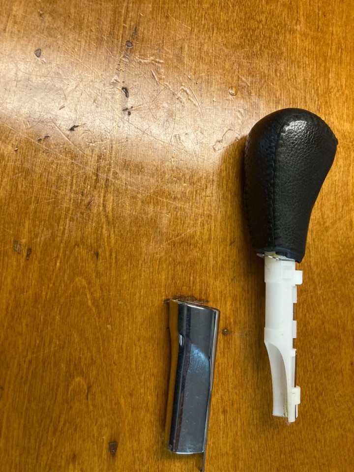 2002 Nissan Pathfinder Shifter Handle Gear Selector | eBay