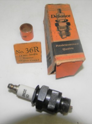 Vintage NOS Defiance Radio 36R Spark Plug, 14mm Metric, Regular, Higher ...