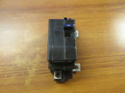 Square D 100A, 2P, 240V Circuit Breaker Cat# QOM100VH QOM100VH8106 ...