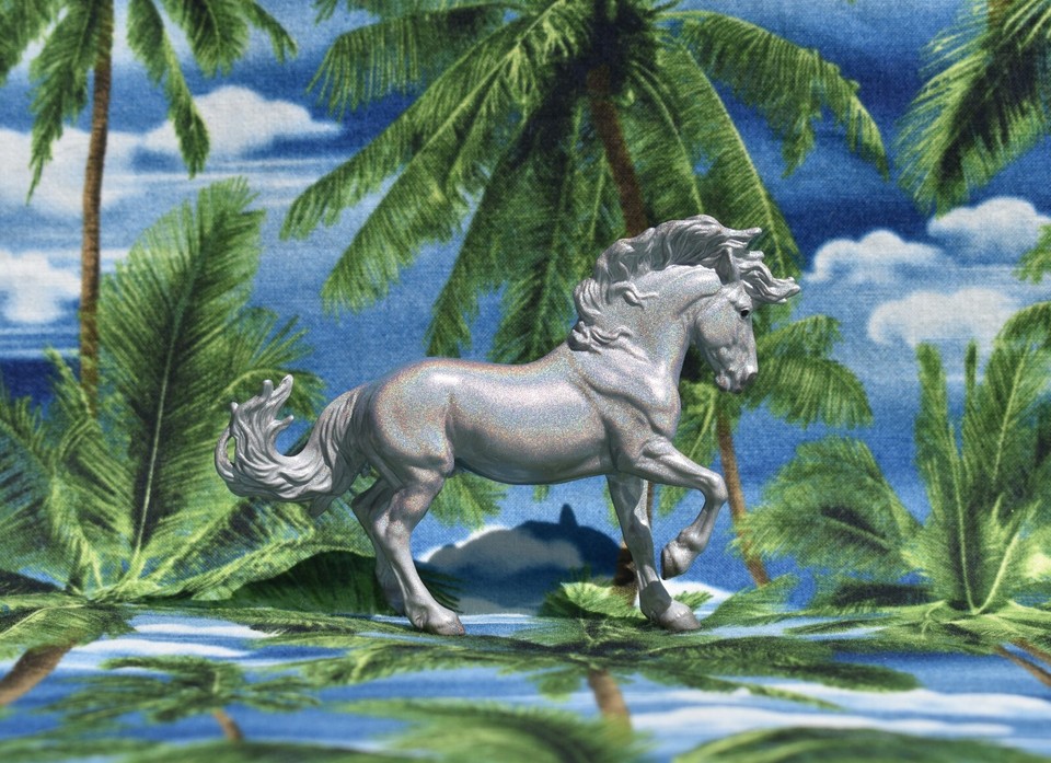 NEW Breyer MINI FIREHEART Holographic from Brilliance Gift Set 2025 | eBay