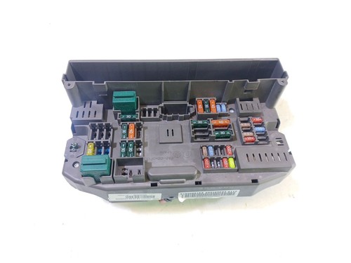 61149145115 Box Relays / Fuses / 518966010B 6931690036114 / 92588421 ...