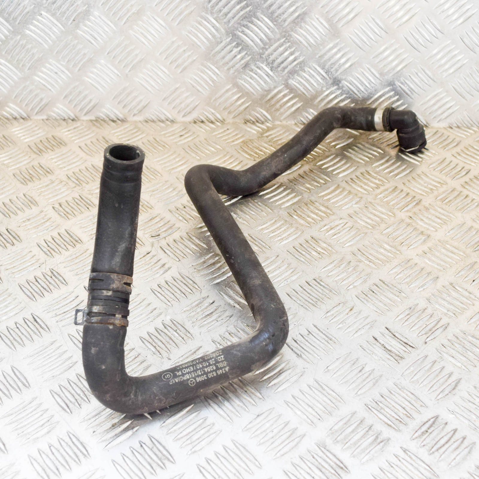 MERCEDES-BENZ CLA C117 1.6i 90Kw Water Cooling Hose Pipe A2468303096 ...