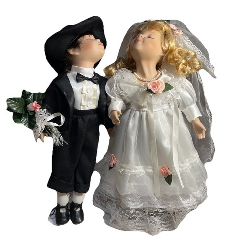 Porcelain Kissing Wedding Dolls By The Rose Collection | eBay