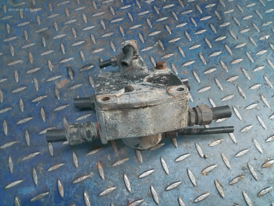 BENDIX AIR BRAKE RELAY VALVE P/N: T-111918-A | eBay