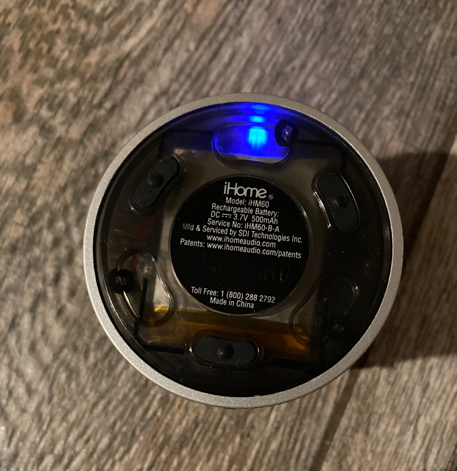 iHome iHM60 Clear Blue Rechargeable Battery Aux Portable Speaker Plenty ...