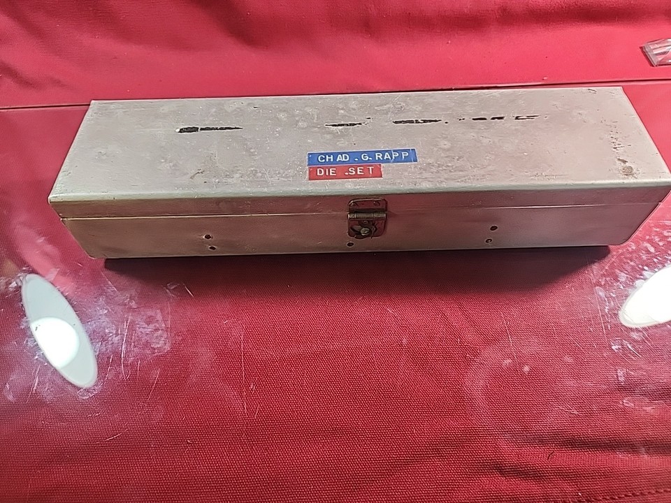 Large Lot Tap&Die Set 84pc W/ Metal Box Butterfield, Craftsman, ACE ...