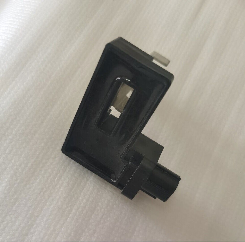 Standard Intermotor Battery Current Sensor For Infiniti QX56 QX80 2011 ...
