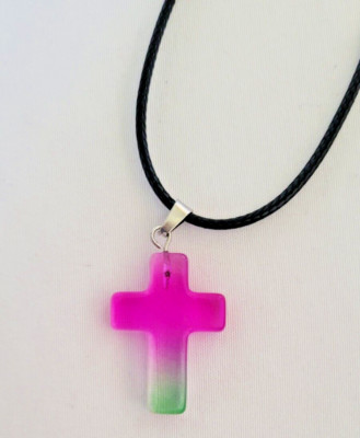 Crystal Pink Green Quartz Stone Chakra Full Moon Healing Cross Pendant ...