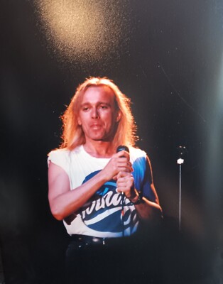 Robin Zander Cheap Trick (3) 8 x10 color photos great condition Gloss ...