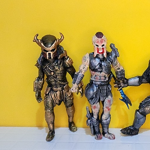 SET 4 FIGURINES BADLANDS PREDATOR DEK NJOHRR KWEI action figure 5 ...