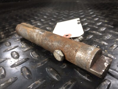 CL-1784605 Brake Pedal Shaft Clark TW25B TW125 Forklift Good Used Ref ...