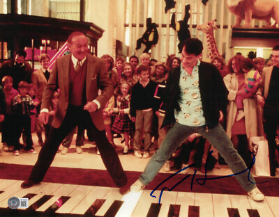 TOM HANKS SIGNED AUTOGRAPH BIG 11X14 PHOTO BAS BECKETT COA JOSH BASKIN ...