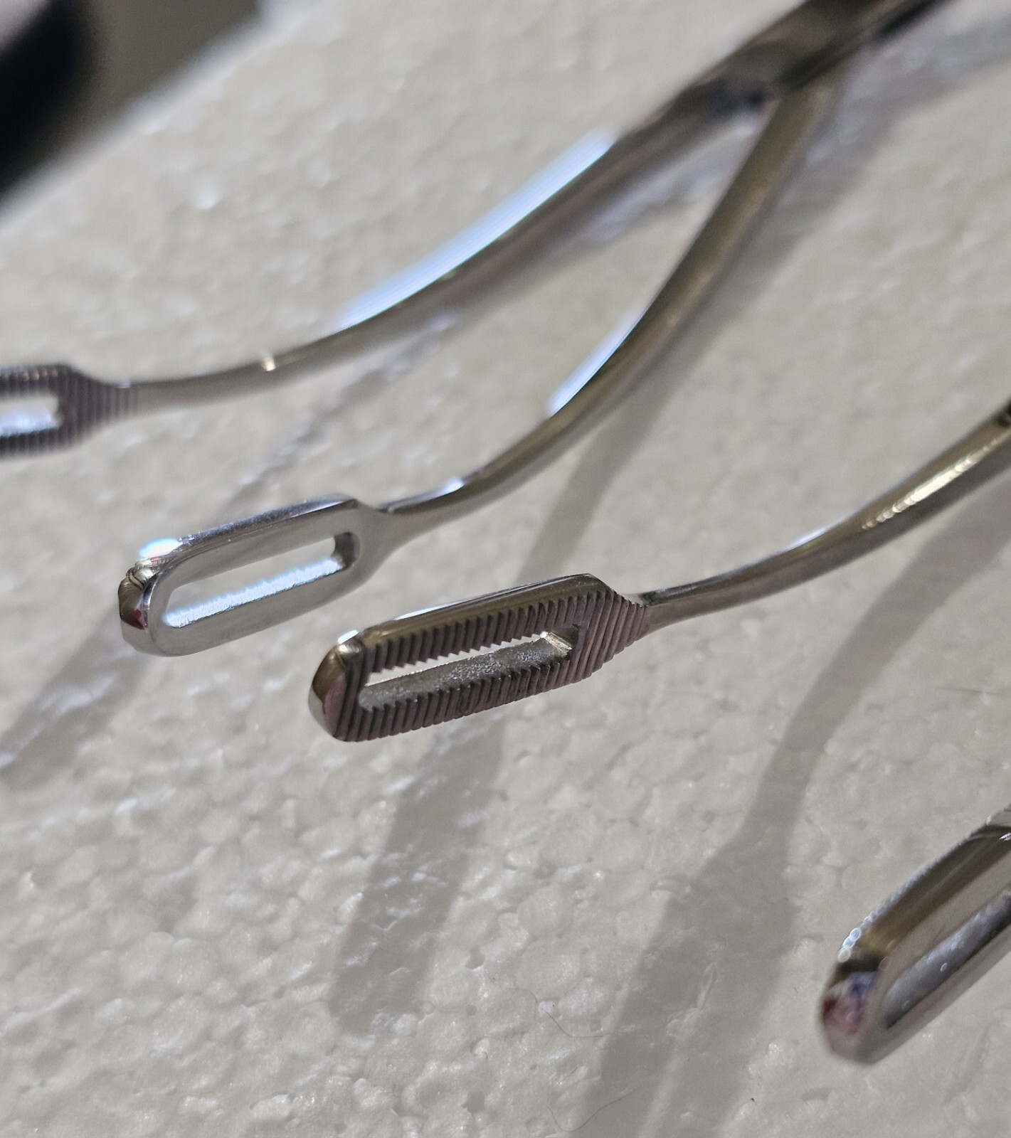 Jarit 115-120 Fletcher Sponge Holding Forcep, Serrated, Curved, 9 5/8 ...