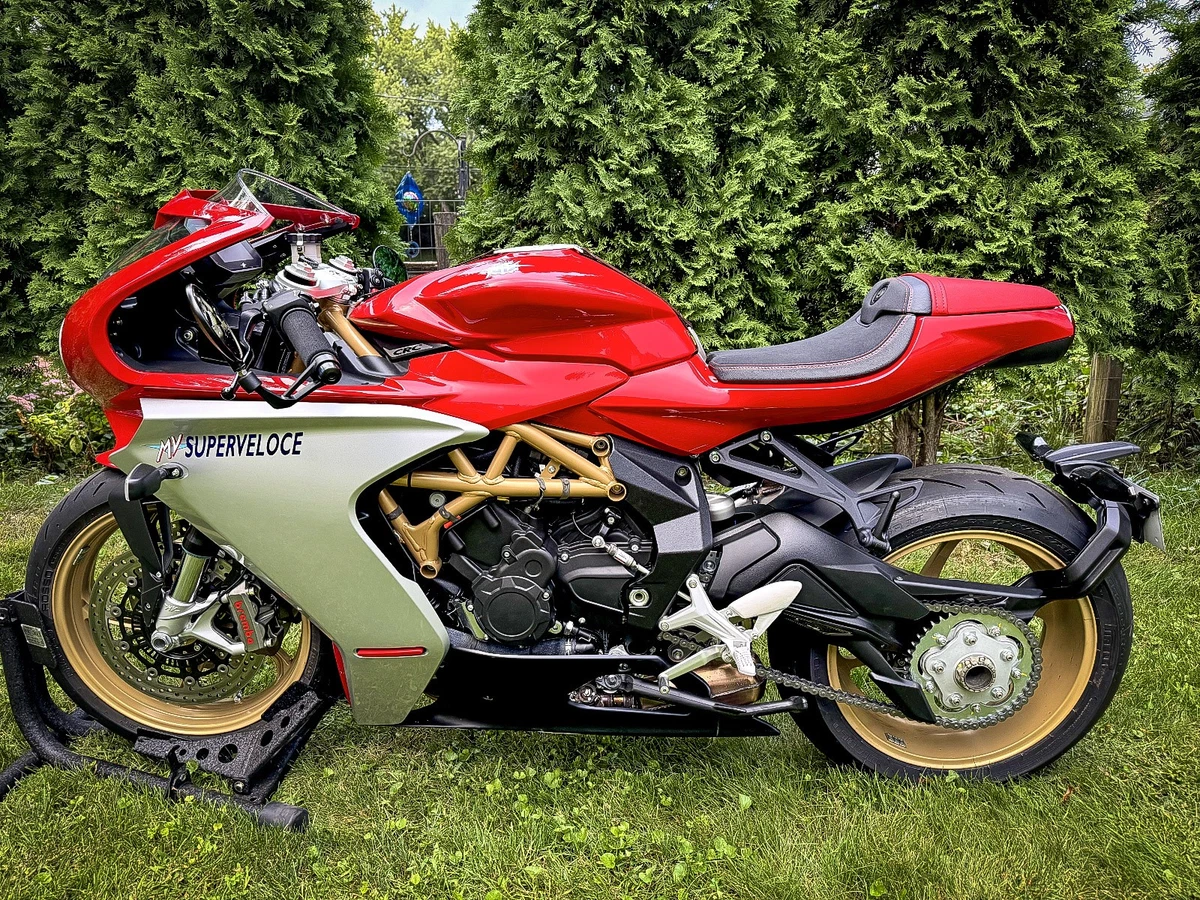 Is This MV Agusta Superveloce an Exquisite Bargain?