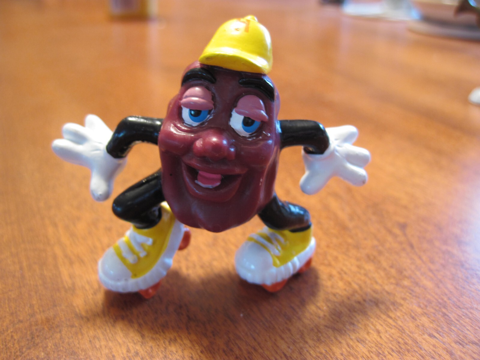 Vintage 1988 Hardee's California Raisins Rollerskating Raisin Rare | eBay