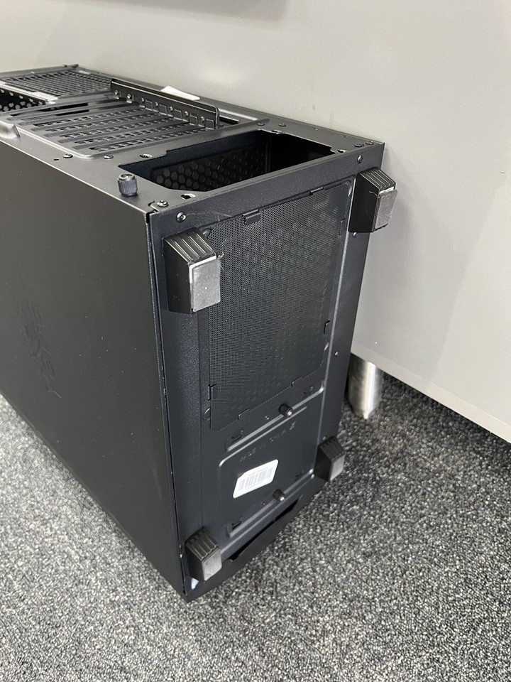 Yeyian Gaming PC Case Abyss 2500, Black Tempered Glass RGB Fans with ...