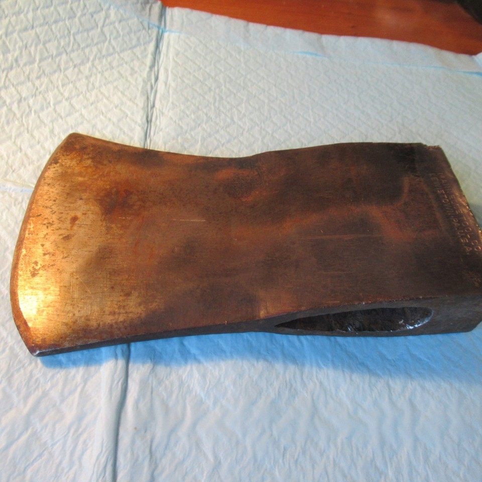 VINTAGE TRUE AMERICAN SINGLE BIT AXE MANN EDGE TOOL CO. LEWISTOWN PA ...