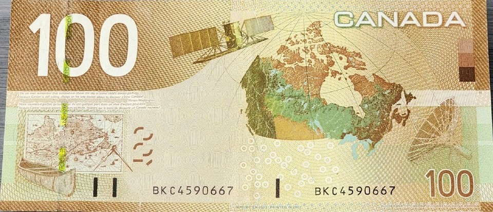 100 Dollars Circulated Banknote. single 100 dollars CAD 2004 series ...