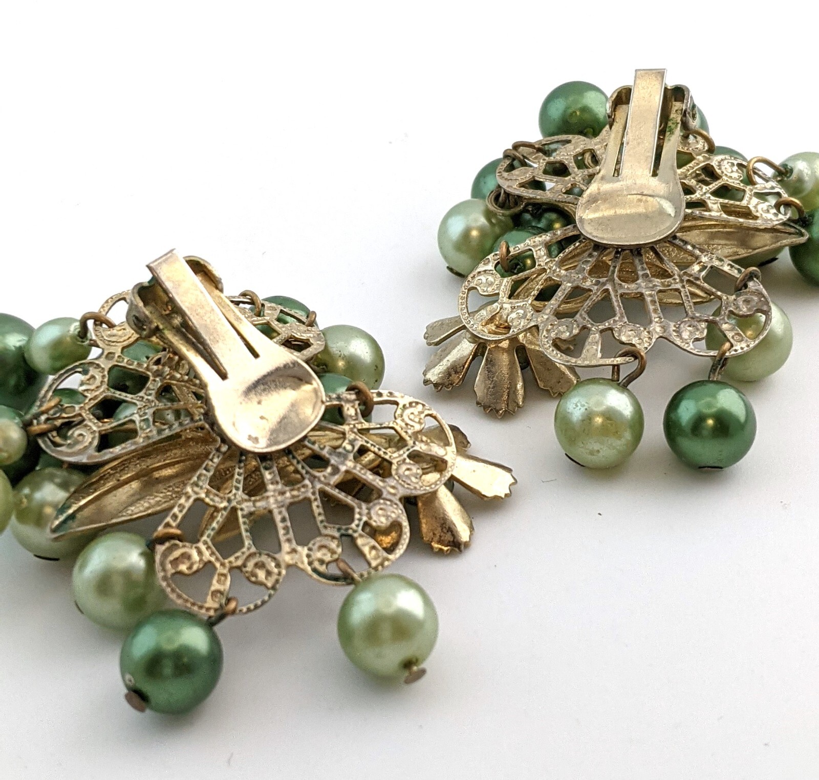 STUNNING Spring Cha Cha Earrings Green Beaded Flower Accents 899 | eBay