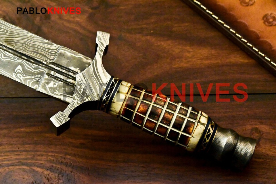 Custom Hand Forged Damascus Steel Hunting Medieval Sharp Dagger Bone ...