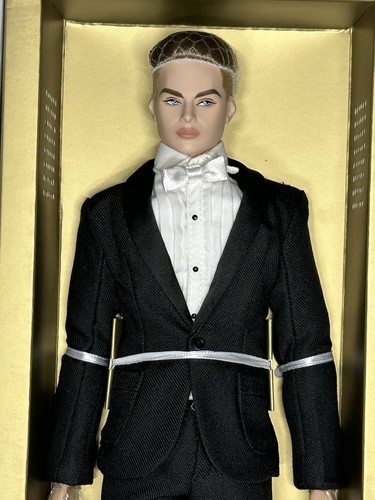 Integrity Toys Laird Drake Right Time Of Night | eBay