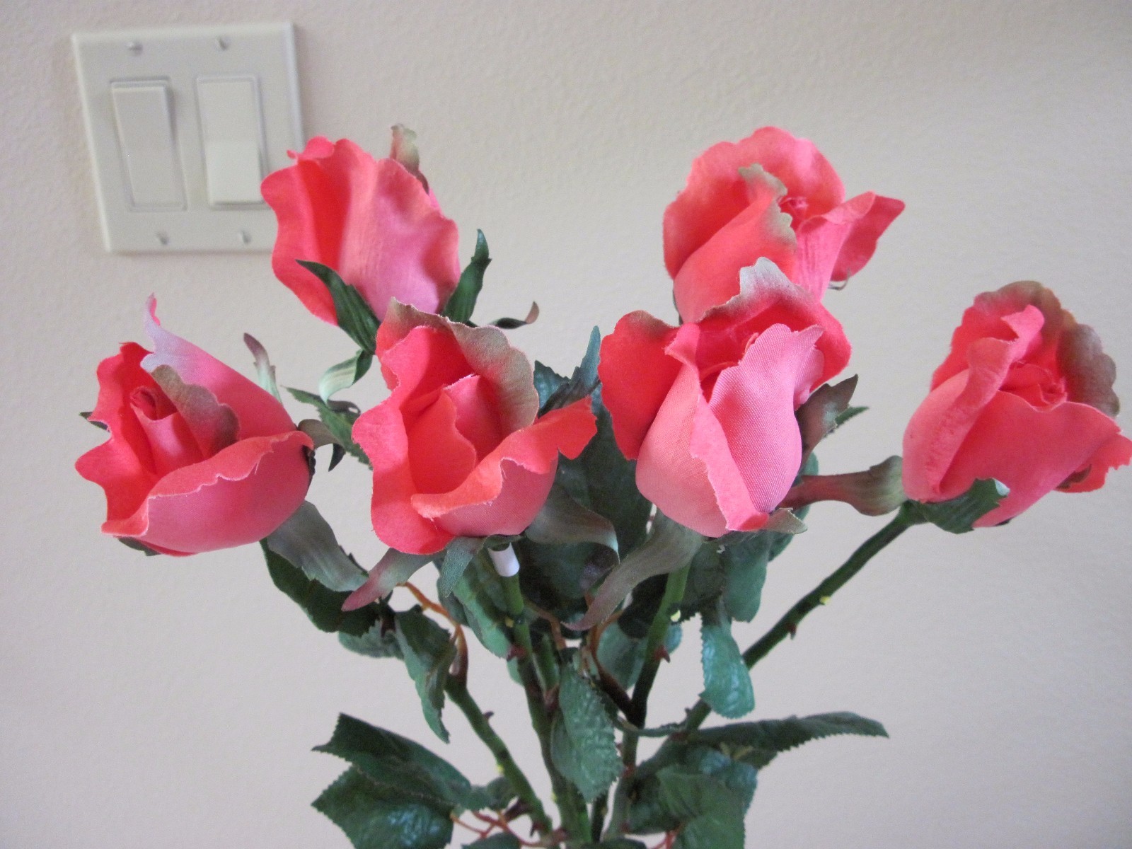 NEW 6 FAUX SILK PEACH ROSES XL STEMS WITH LEAVES, STEMS, THORNS, ROSES ...