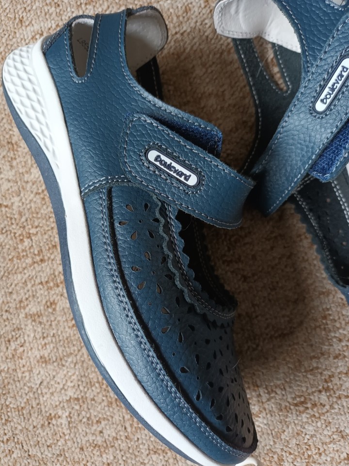 Boulevard Ladies Wide Fitting Leather Shoes Size 4EEE | eBay