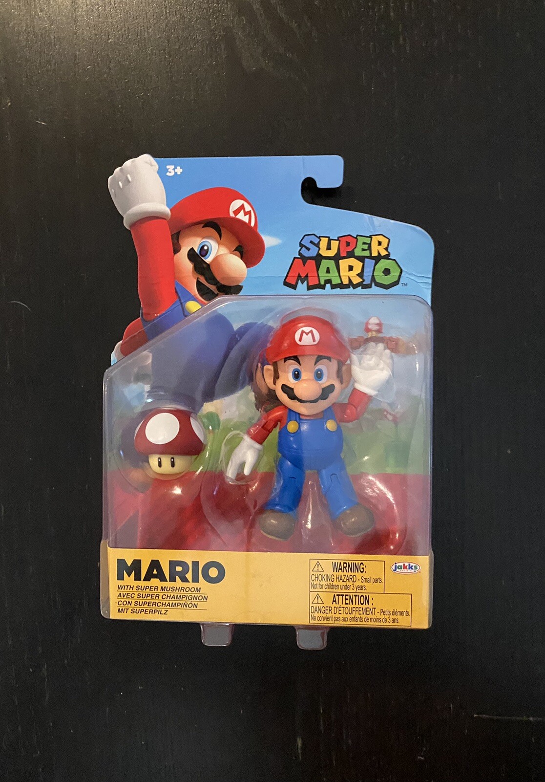 World of Nintendo 4 Inch Series Wave 19 Mario With Mushroom Figure for ...