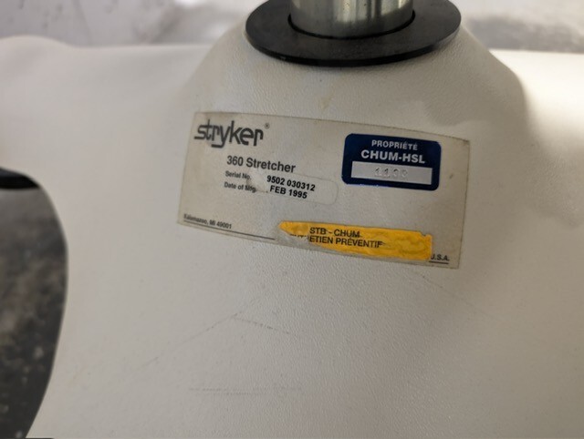 Stryker 360 Venture PT stretcher, medical equipment, civiere, lit ...