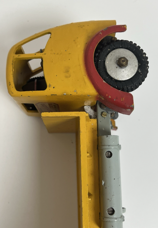 Shackleton Foden FG-6 Wheel Flatbed Yellow Red Clockwork Model Original ...