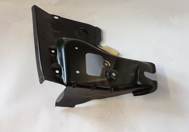 MERCEDES-BENZ GLC X253 Rear Right Tail Lamp Pocket Panel A2536307401 ...