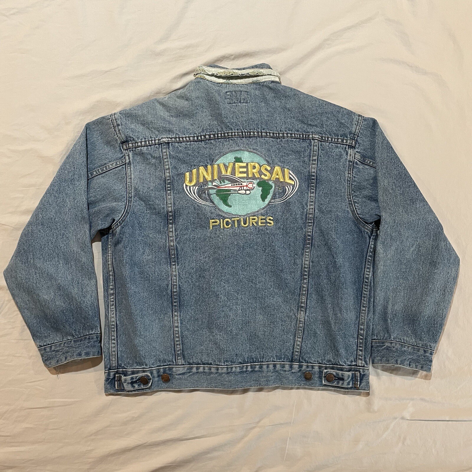 VTG Universal Pictures Jean Jacket Men’s Size Large E… - Gem