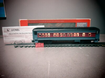 LIONEL Polar Express Illuminated Passenger Car LIONEL BOX DOES NOT ...