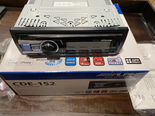 Alpine CDE-152 am/fm Mp3 WMA CD usb aux in car stereo receiver 6 ch pre ...
