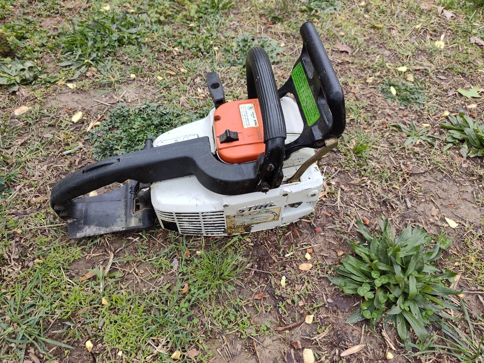 Stihl 011 AV Chainsaw Runs Used Chainsaw Vintage | eBay