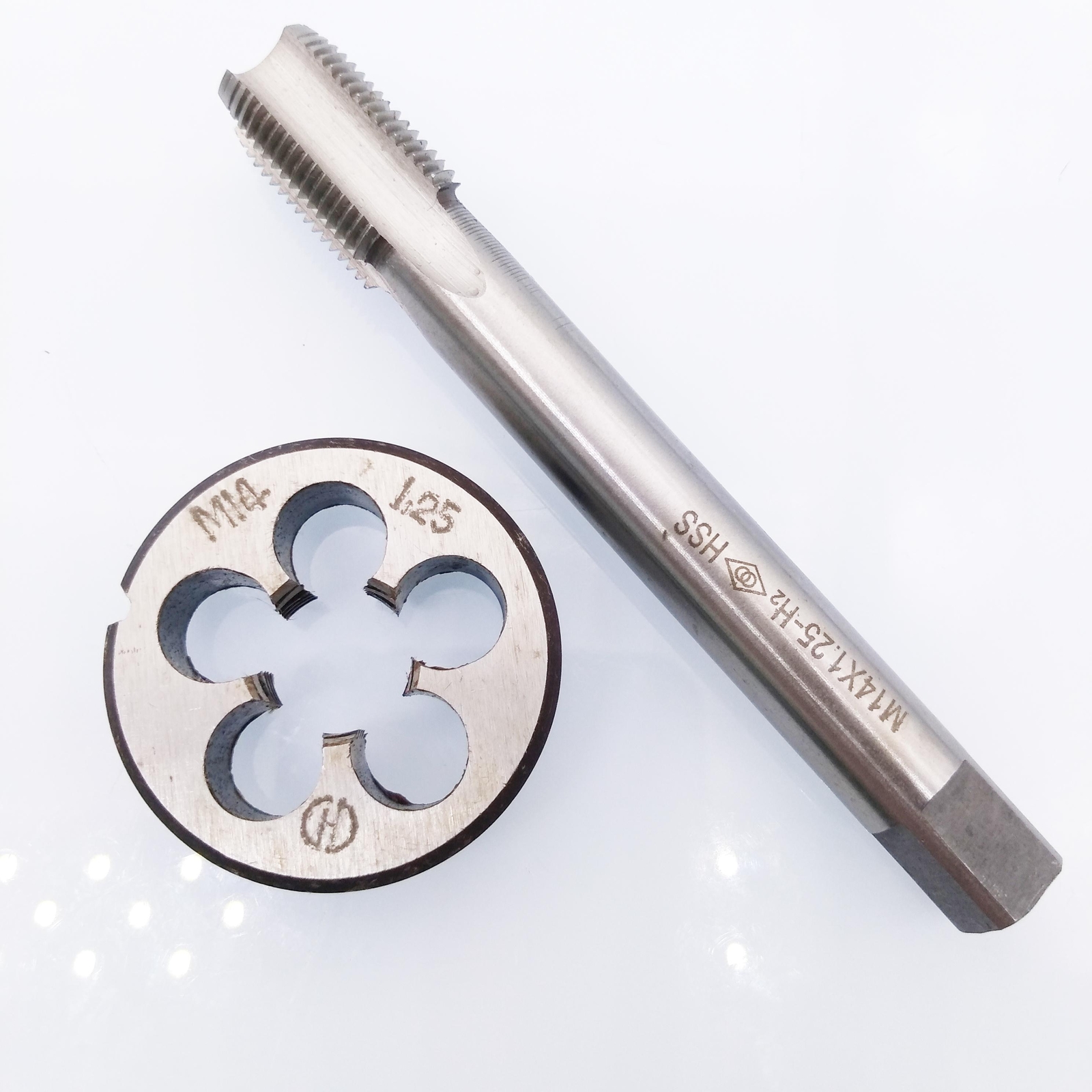 HSS M14 x 1.25mm Tap & M14 x 1.25mm Die Metric Thread Right Hand | eBay ...