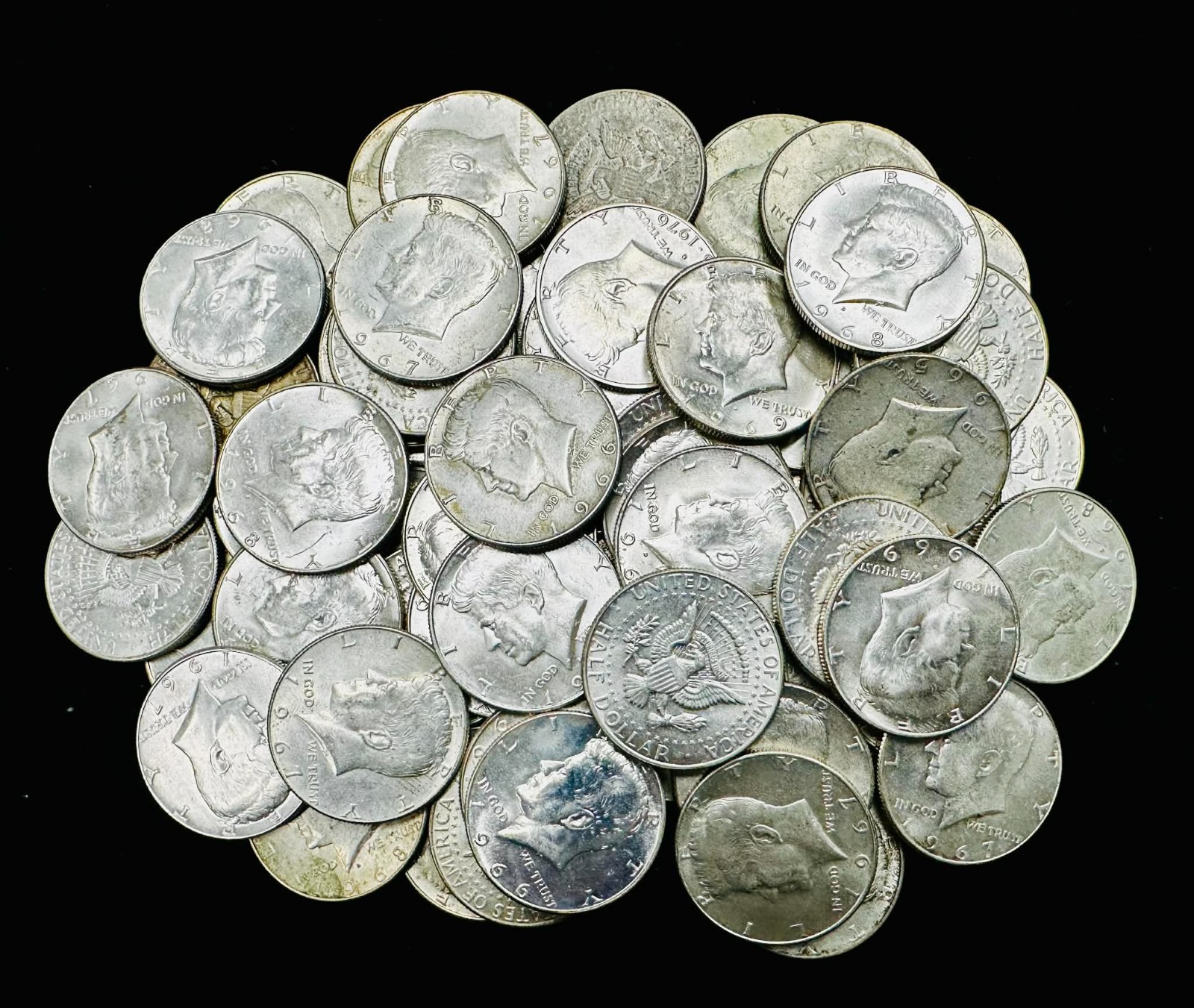 (70 PC) LOT OF CIRCULATED MIXED DATE 40% SILVER KENNEDY HALF DOLLARS ...